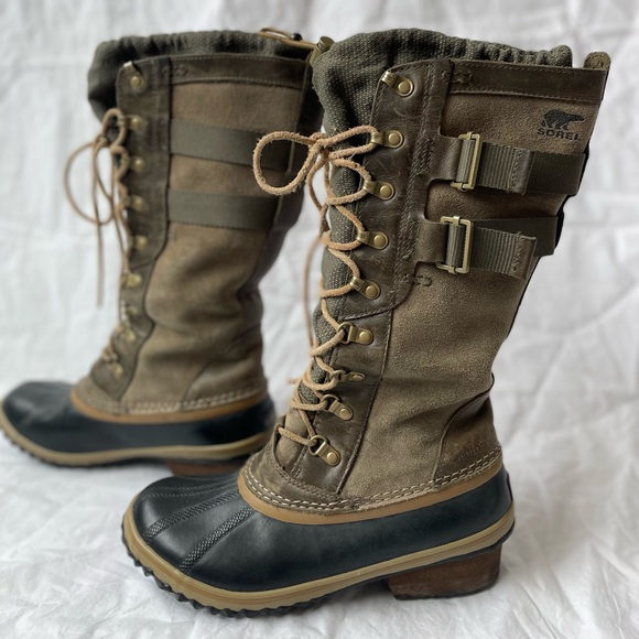 Sorel | Shoes | Sorelconquest Carly Women 9 Boots Olive Leather ...
